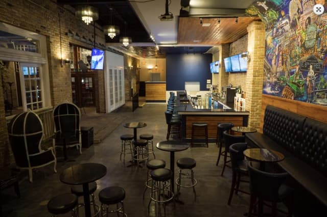 Legacy Lounge at Maggie Mae's - Bar / Club in in Austin, TX | The Vendry