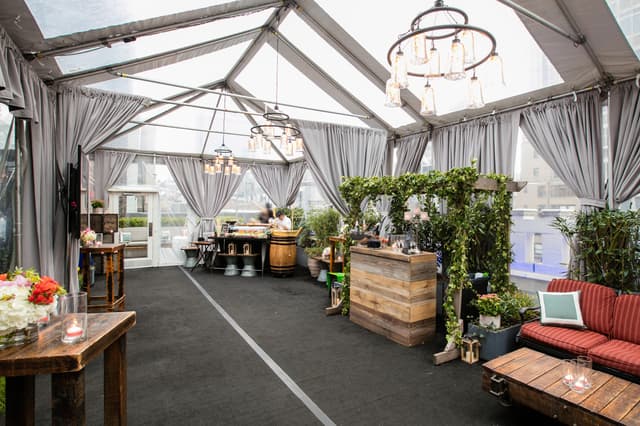 Refinery Rooftop at Refinery Hotel - Hotel in in New York, NY | The Vendry