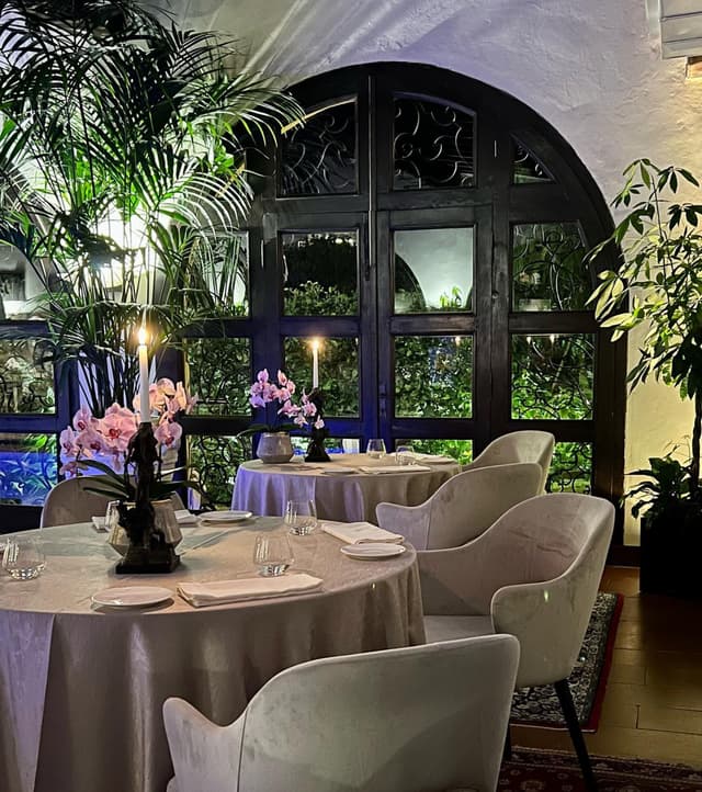 Il Bottaccio, Relais & Châteaux - Hotel in Capanne-Prato-Cinquale ...