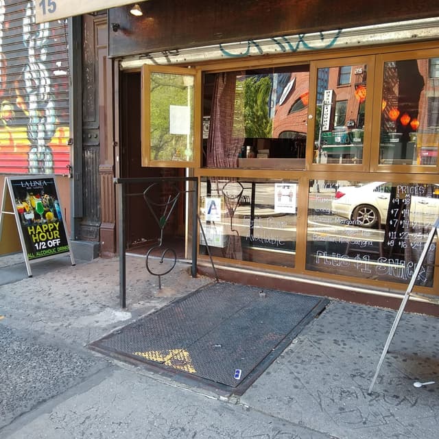 Back Room at La Linea - Bar / Club in in New York, NY | The Vendry