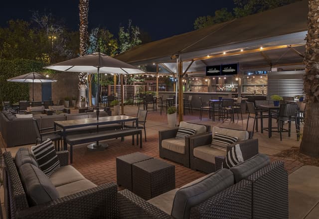 VIP Terrace at Shoreline Amphitheatre - Performance Space in in ...