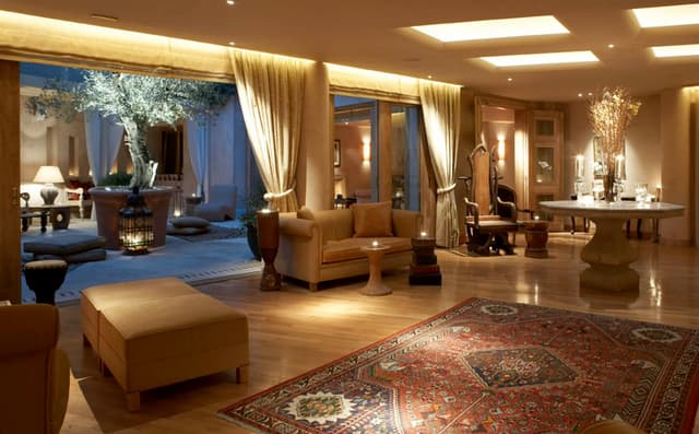 J Lounge at The Margi - Hotel in in Vouliagmeni, Greece | The Vendry