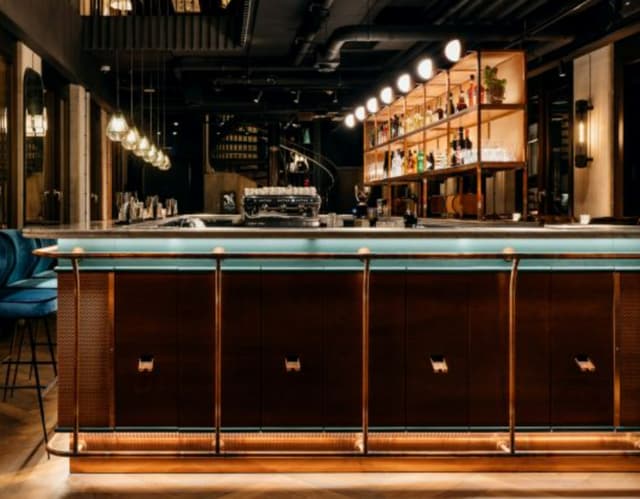 24-hour Bar at Ruby Louise Hotel Frankfurt - Bar / Club in in Frankfurt ...