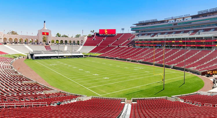 The Top 7 Largest Stadiums in California by A-Z Animals | The Vendry