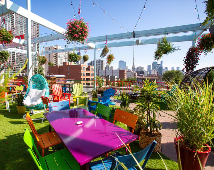 15 Stunning Rooftop Bars in Chicago To Enjoy a Few Drinks by Secret ...