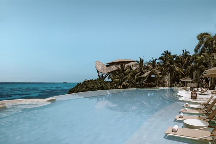The 14 Best All-inclusive Resorts In Cancun by The Points Guy | The Vendry