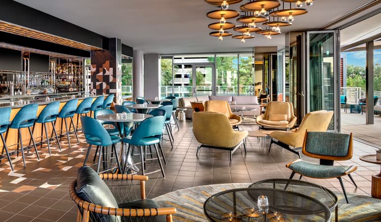 5 Fabulous Cocktail Bars In The Woodlands — Rooftop Sun Traps, Secret ...