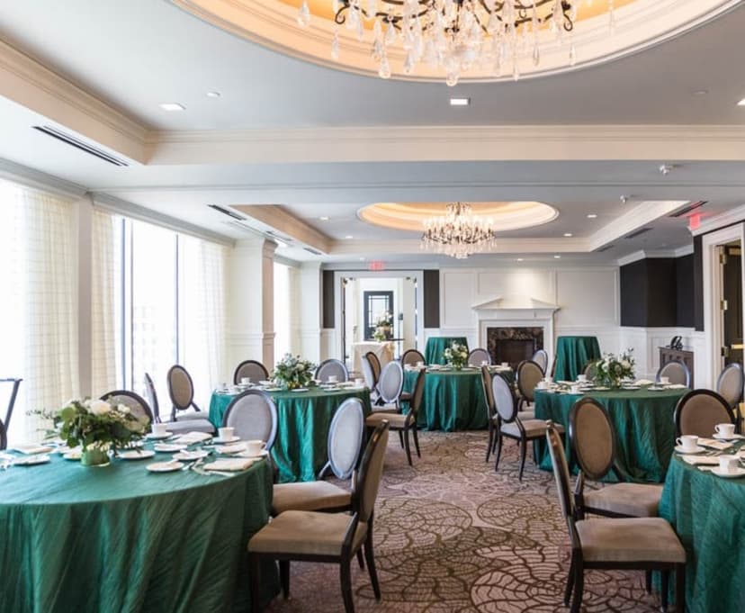 Aramco Room & Suite A at The Petroleum Club of Houston - Private Club ...